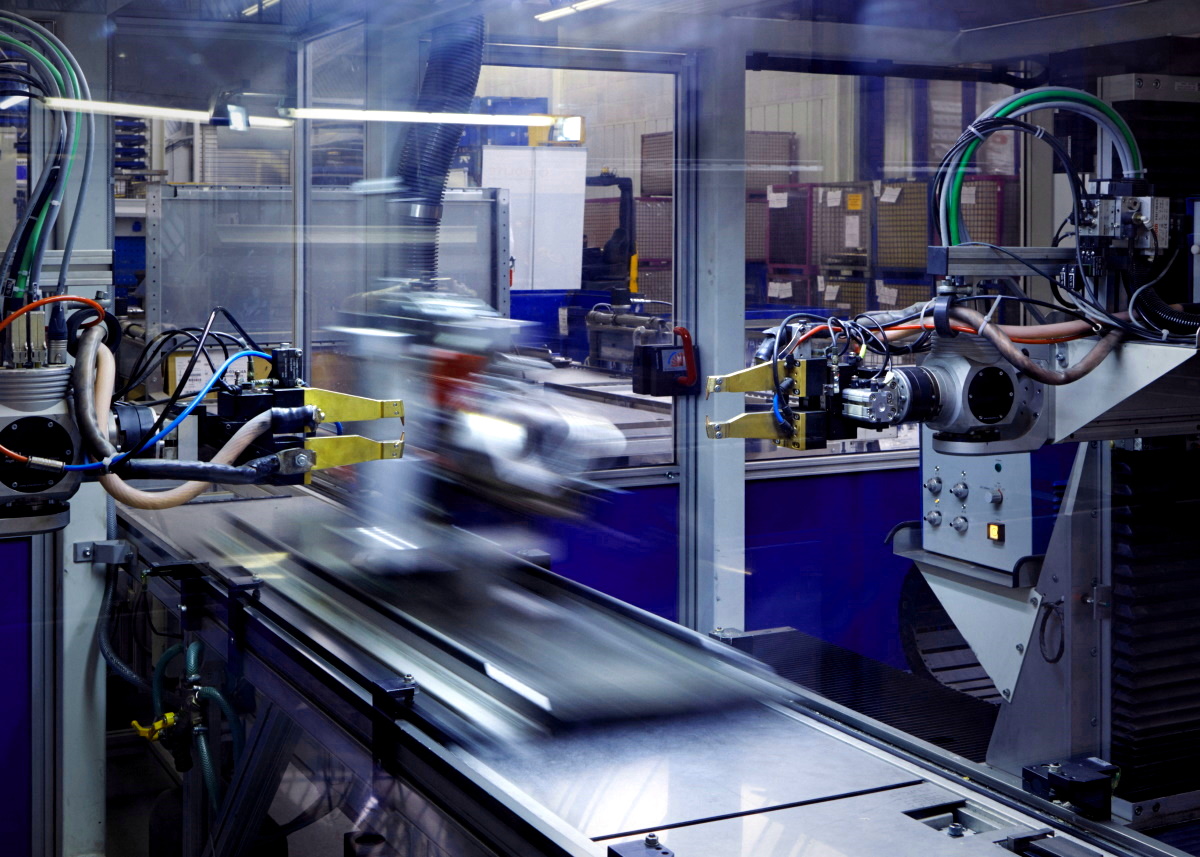 Gemeinsam Realisieren - Pneutronic AG